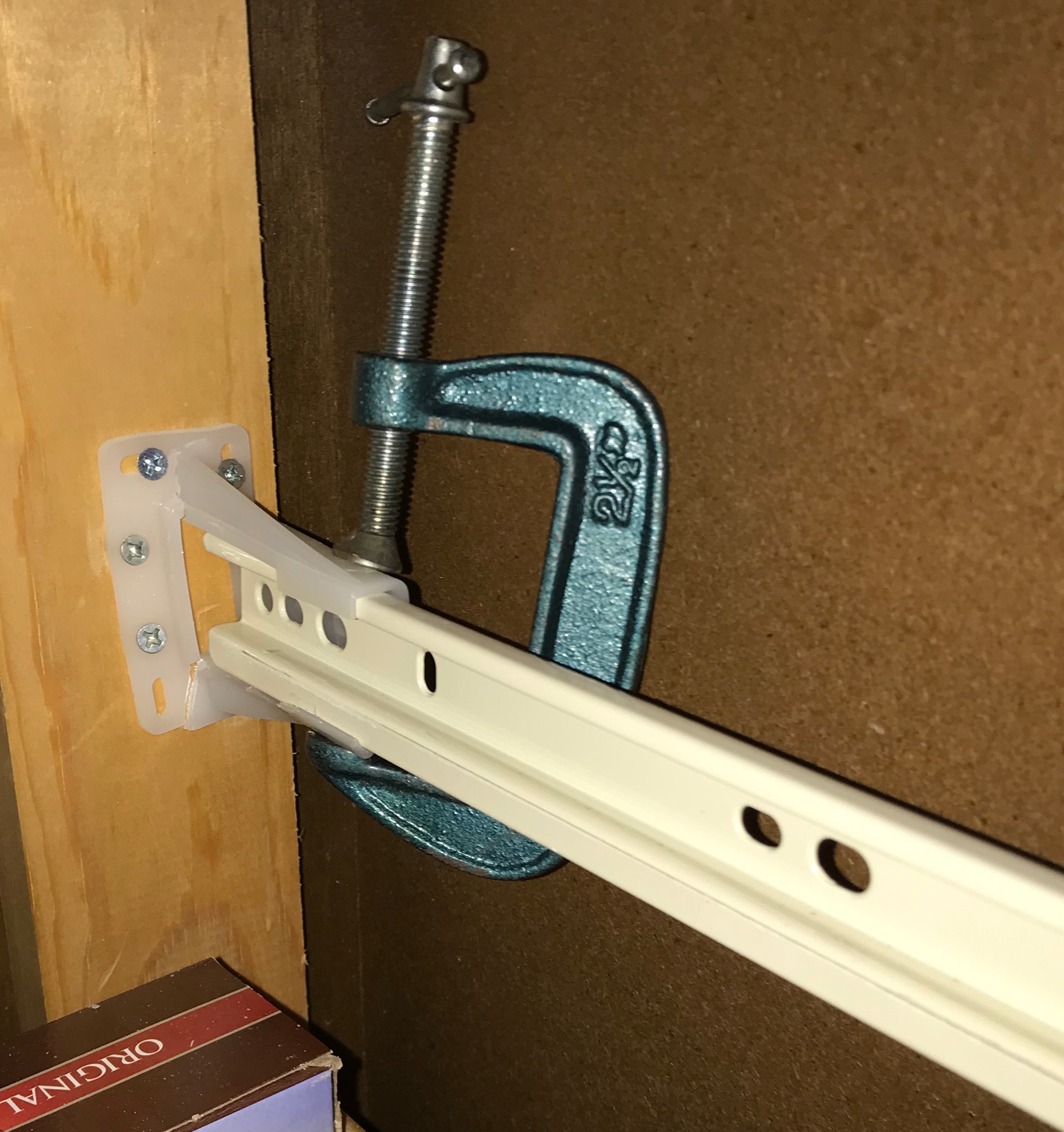 Drawer Support Bracket