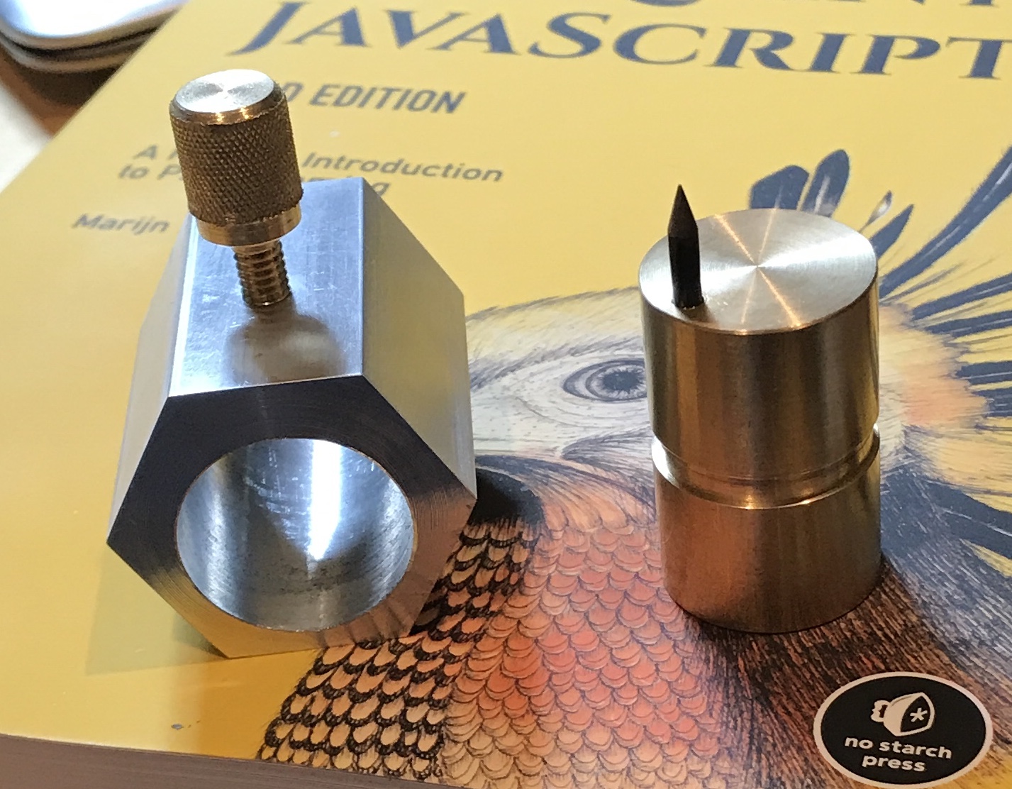 Low Profile Marking Tool